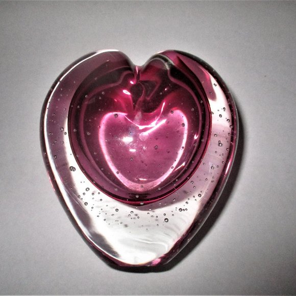 Avita Inc Corning NY | Accents | Paperweight Gorgeous Cranberry Clear ...